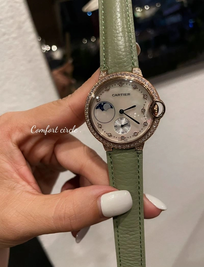 Cut-rate CARTIER Watches