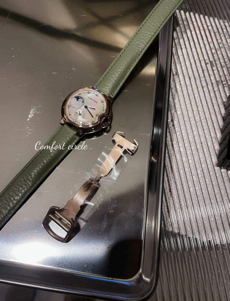 Reasonably priced CARTIER Watches