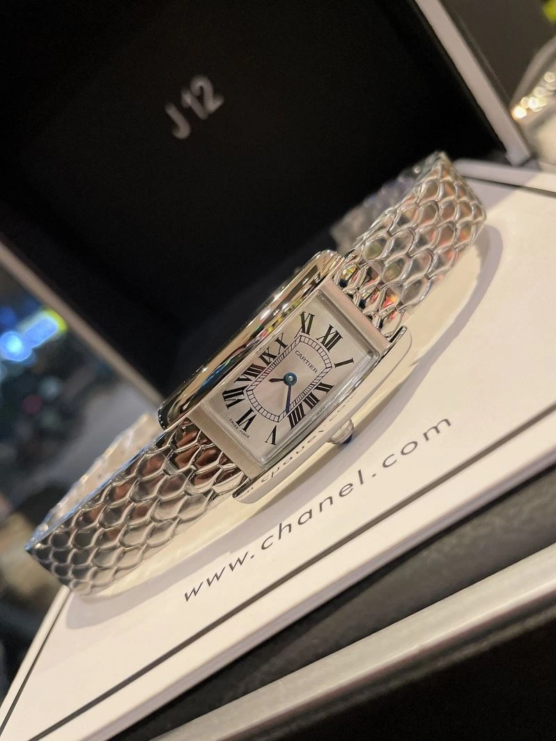CARTIER Watches