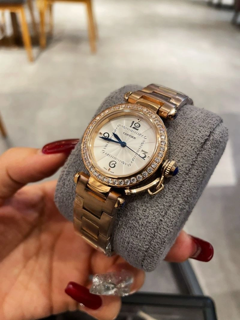 CARTIER Watches