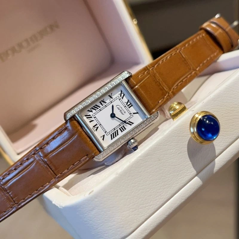 Low-cost CARTIER Watches