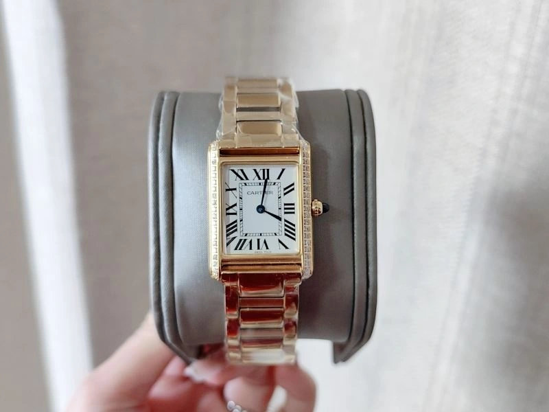 CARTIER Watches