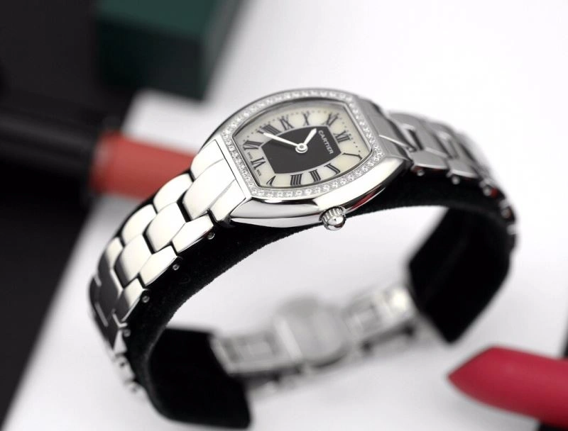 Cut-rate CARTIER Watches
