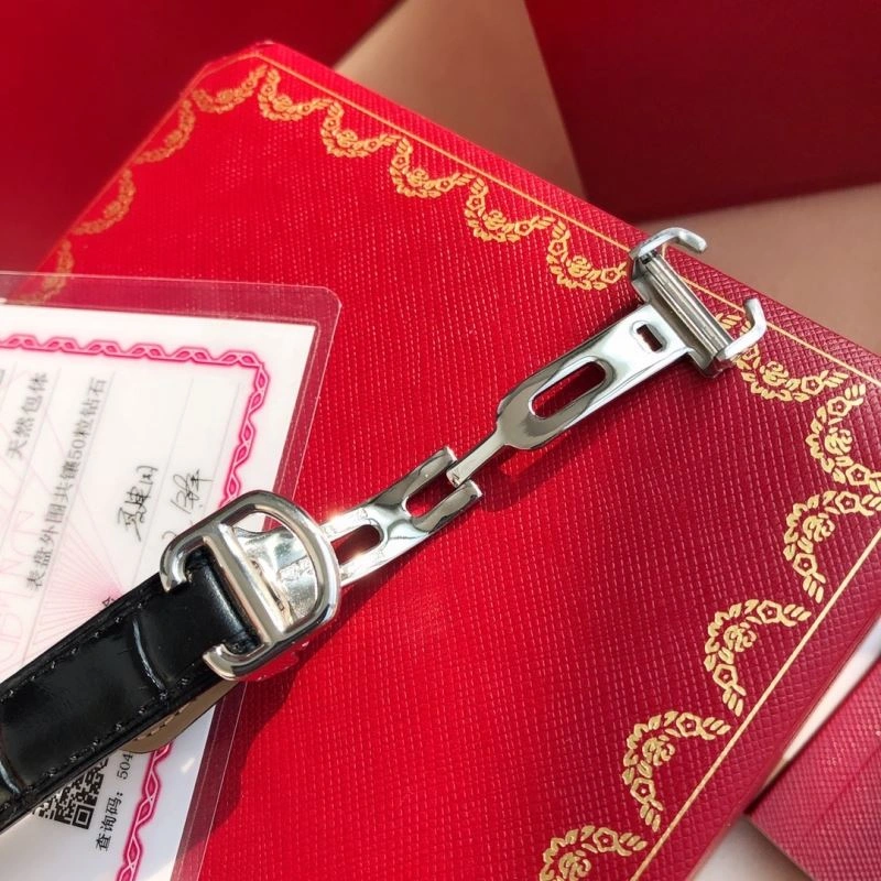 Accurate model CARTIER Watches