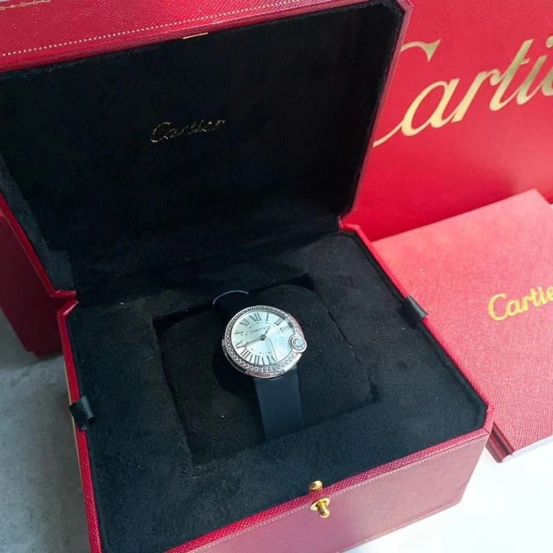 Cut-rate CARTIER Watches