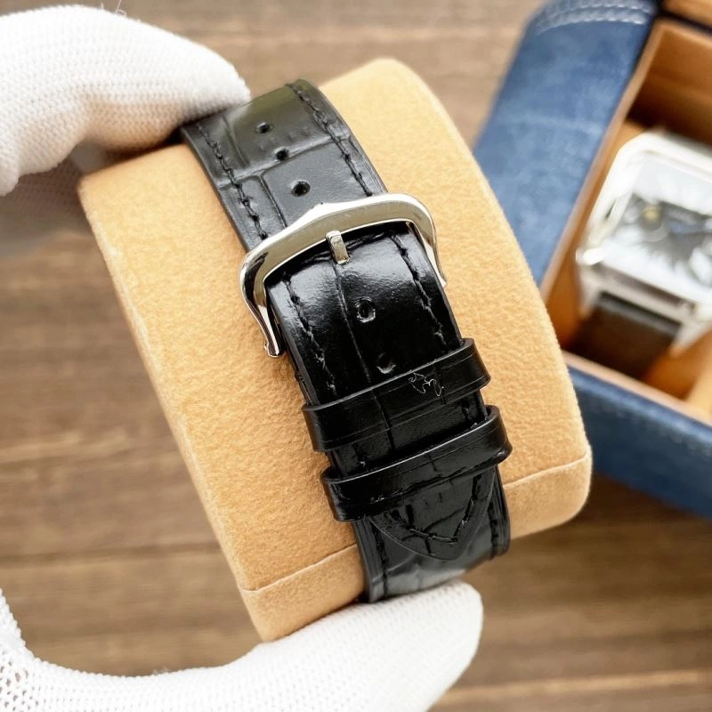 Inexpensive CARTIER Watches