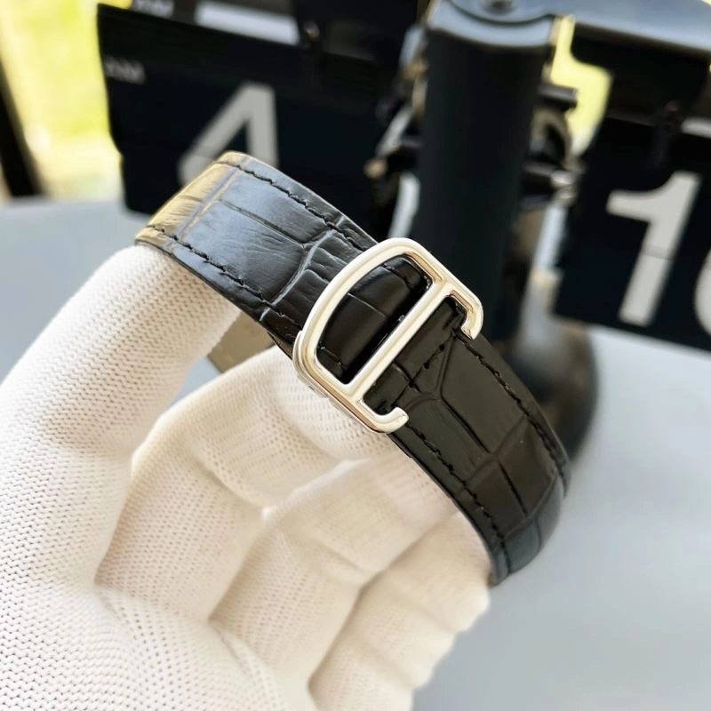 Low-cost CARTIER Watches