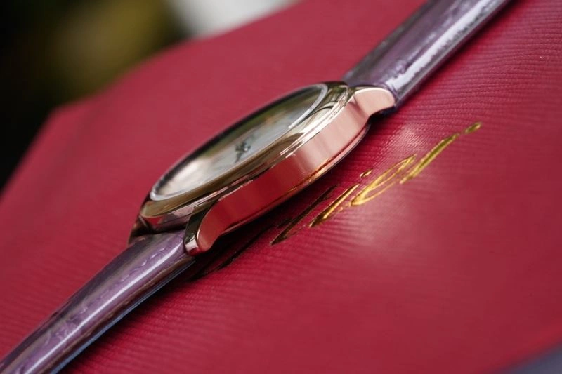Low-cost CARTIER Watches