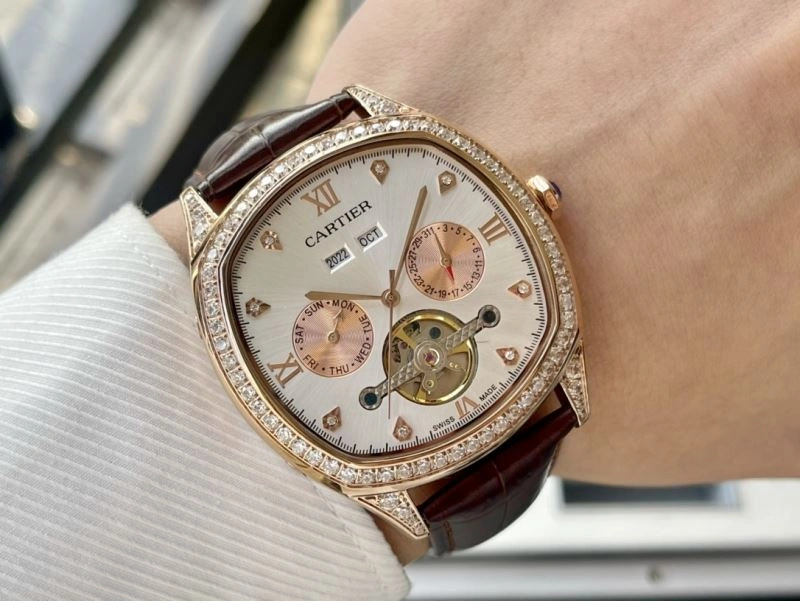 CARTIER Watches