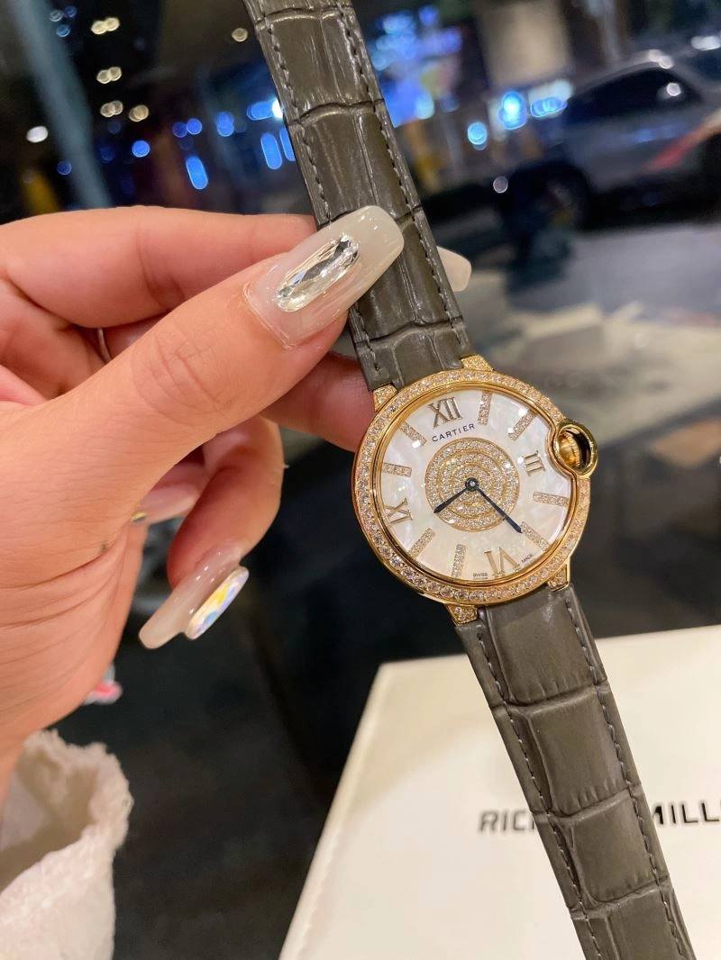 Low-cost CARTIER Watches