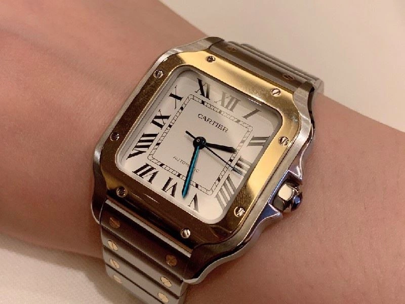 Cut-rate CARTIER Watches