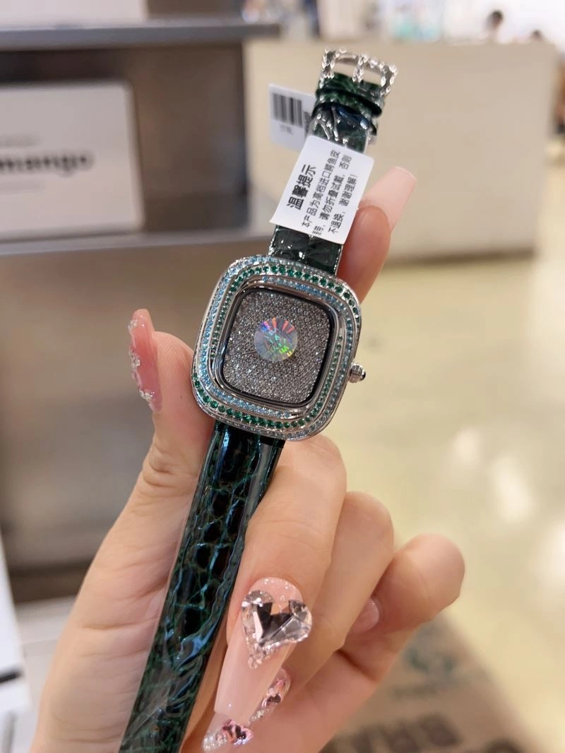 Brand-authenticated CARTIER Watches