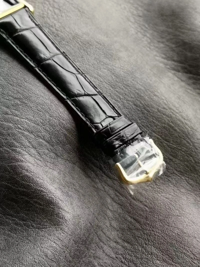 Indistinguishable CARTIER Watches