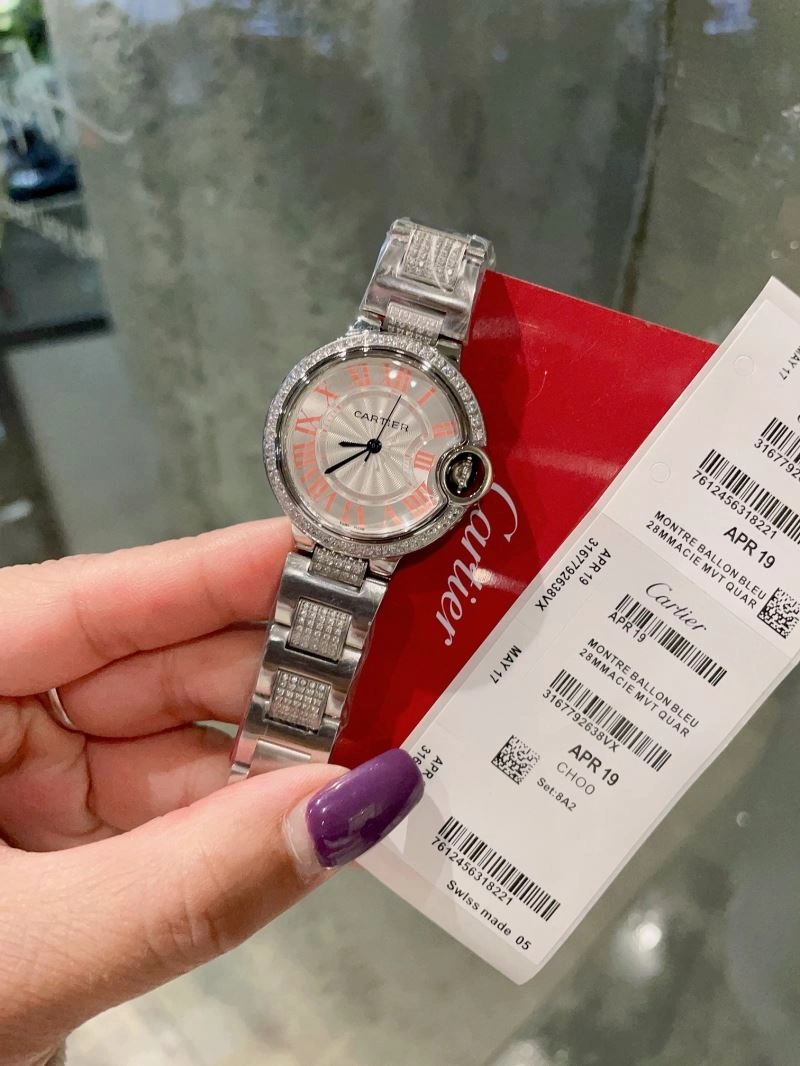 Accurate model CARTIER Watches