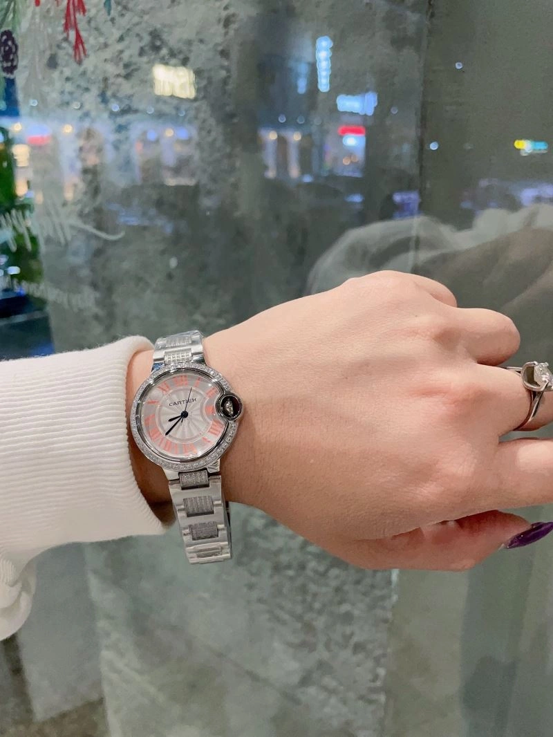Accurate model CARTIER Watches
