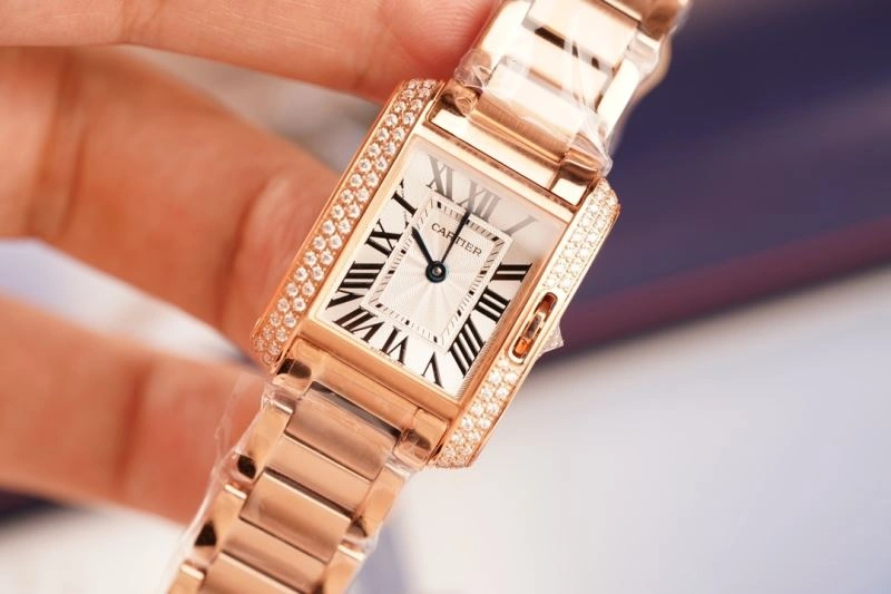 CARTIER Watches