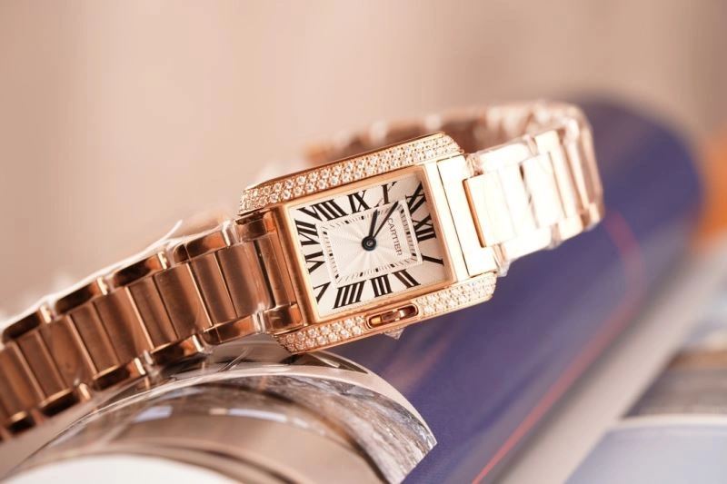 Indistinguishable CARTIER Watches