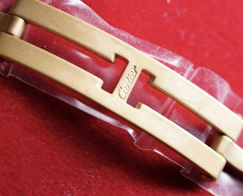 Accurate model CARTIER Watches