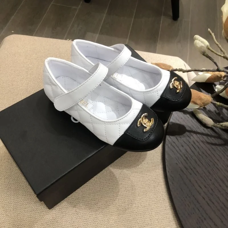 Inexpensive CHANEL SHOES