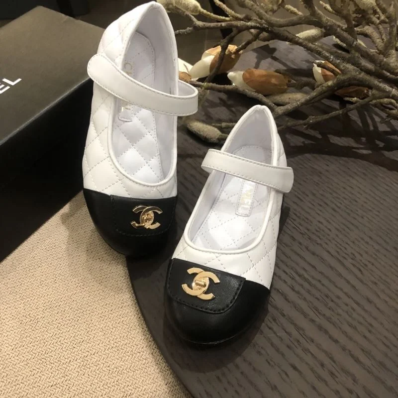 Inexpensive CHANEL SHOES