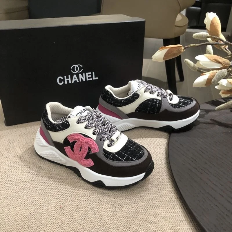 Top match CHANEL SHOES