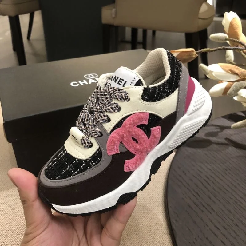 Top match CHANEL SHOES
