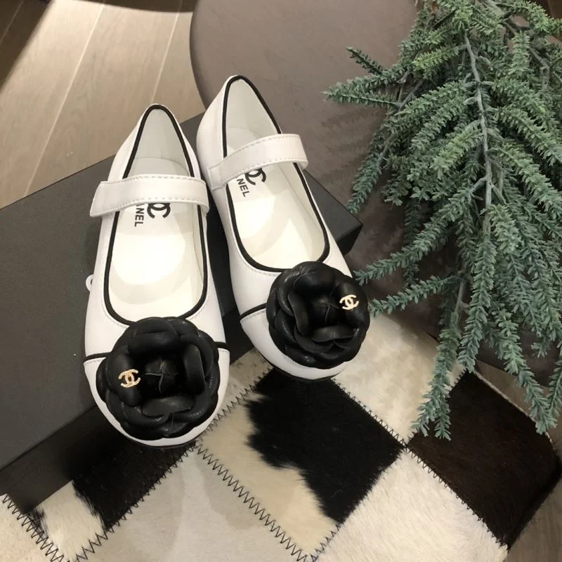 Inexpensive CHANEL SHOES