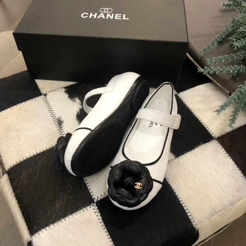 Inexpensive CHANEL SHOES