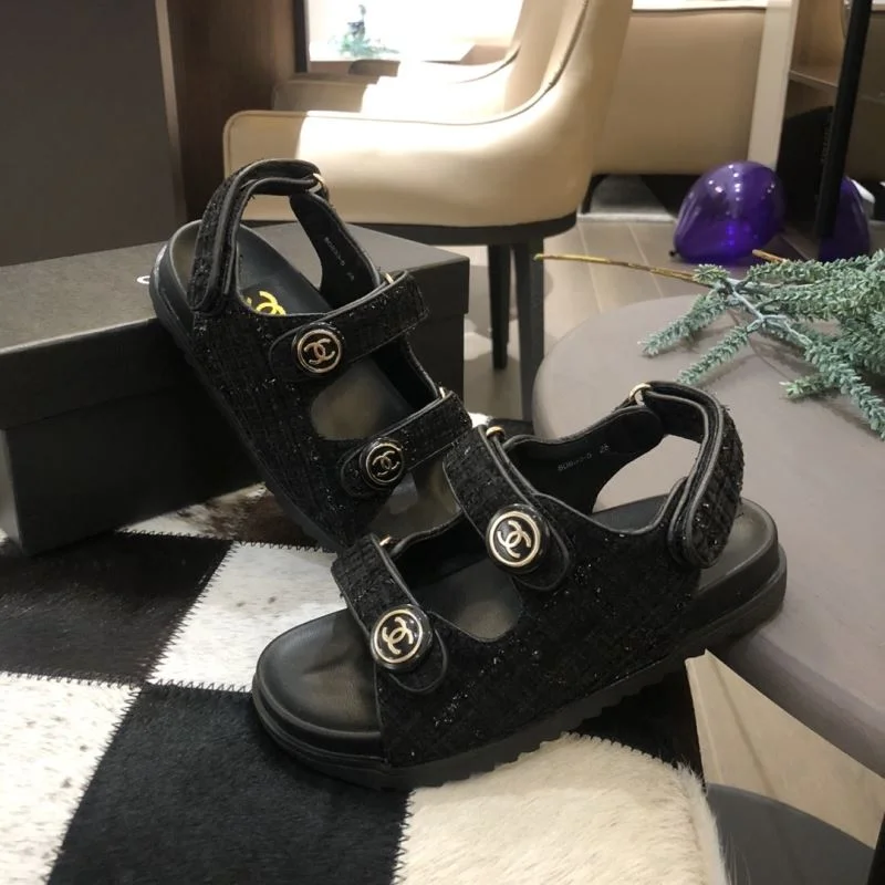 Brand-authenticated CHANEL SHOES