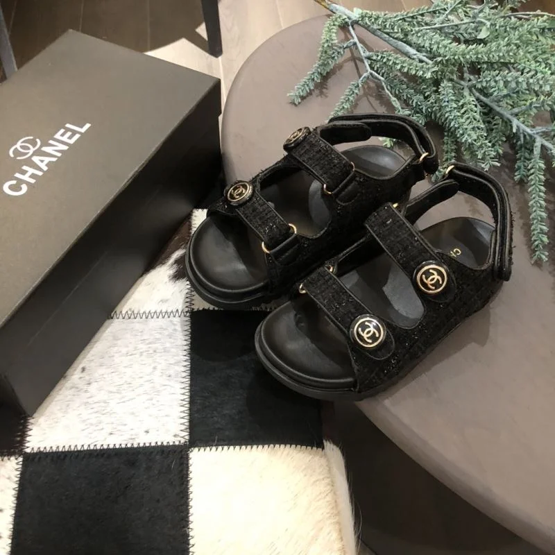 Brand-authenticated CHANEL SHOES
