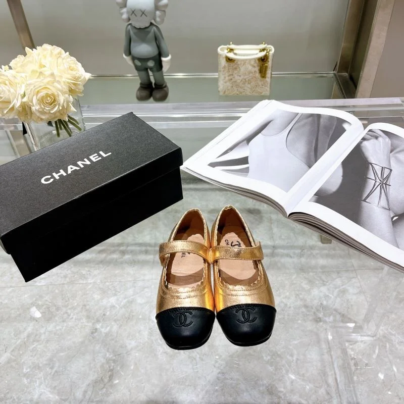 CHANEL SHOES