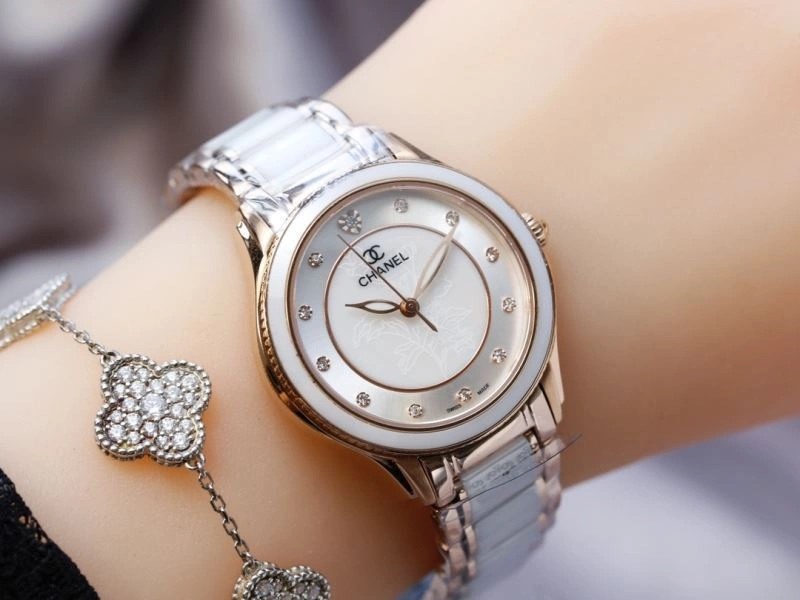 Bargain CHANEL Watches