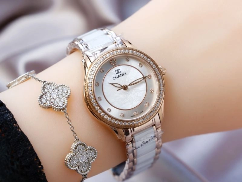 Bargain CHANEL Watches