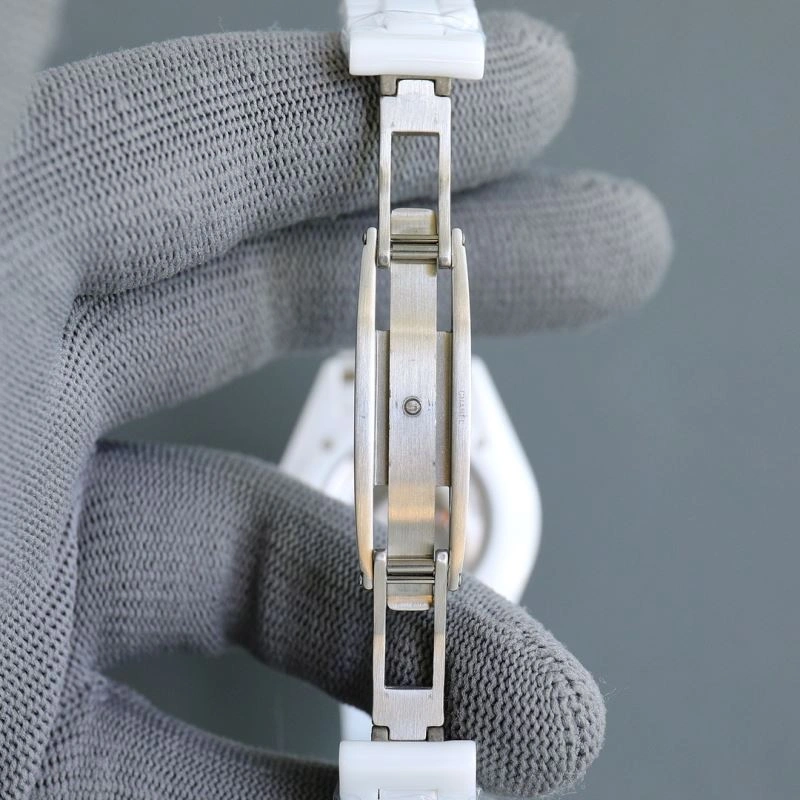 Bargain CHANEL Watches