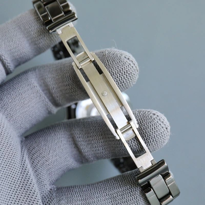 Discounted CHANEL Watches