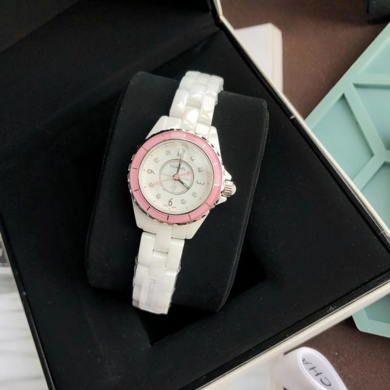Accurate model CHANEL Watches