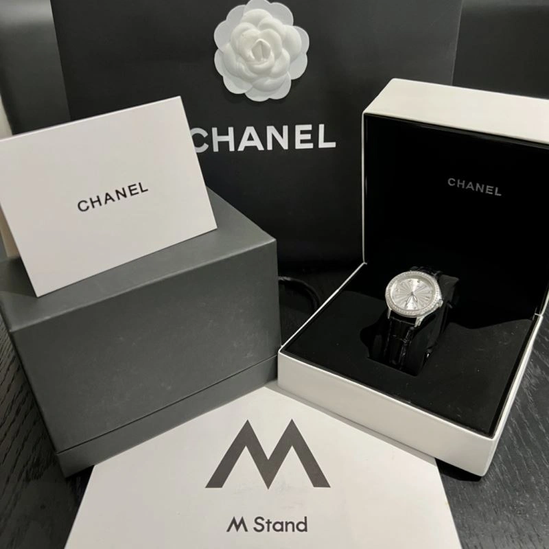 Exact replica CHANEL Watches