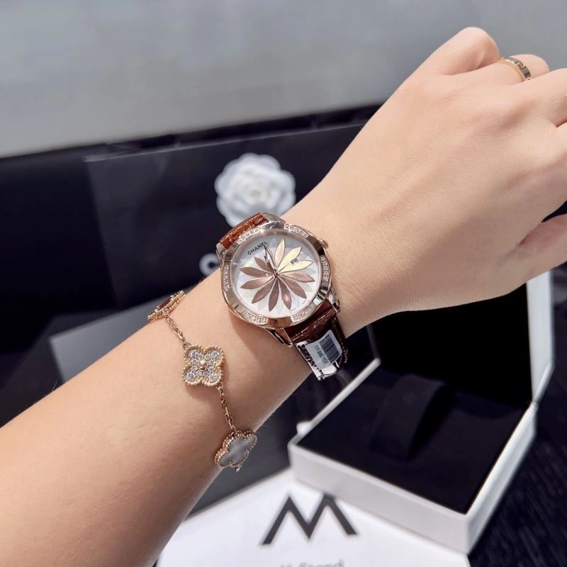 Cut-rate CHANEL Watches