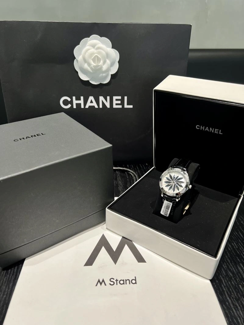 Inexpensive CHANEL Watches
