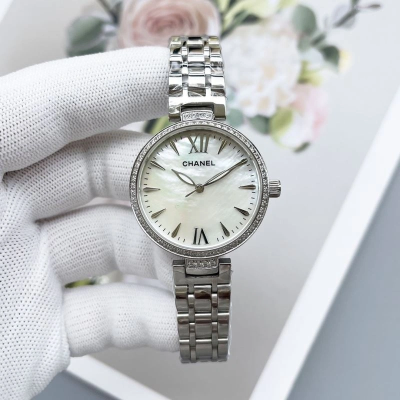Accurate model CHANEL Watches