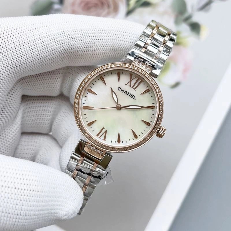 Accurate model CHANEL Watches