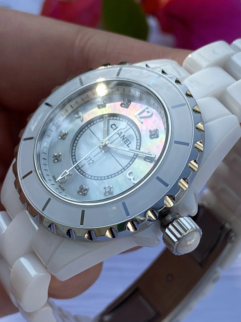 Official CHANEL Watches