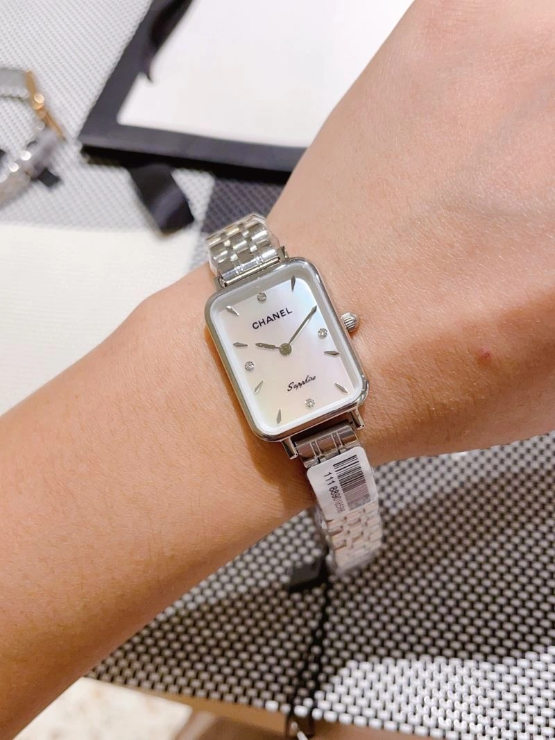 Economical CHANEL Watches