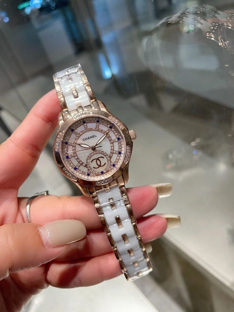 Cut-rate CHANEL Watches