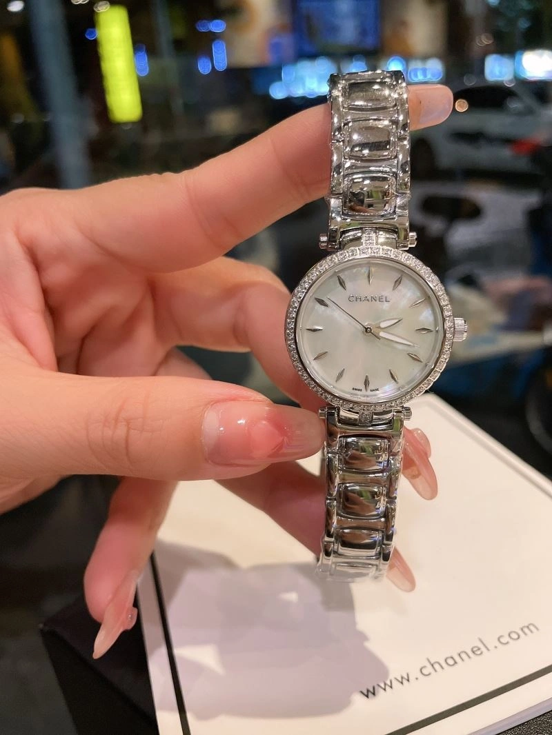 Economical CHANEL Watches