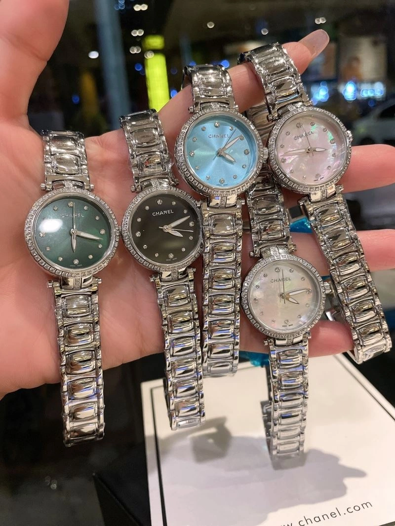 Top mirror CHANEL Watches