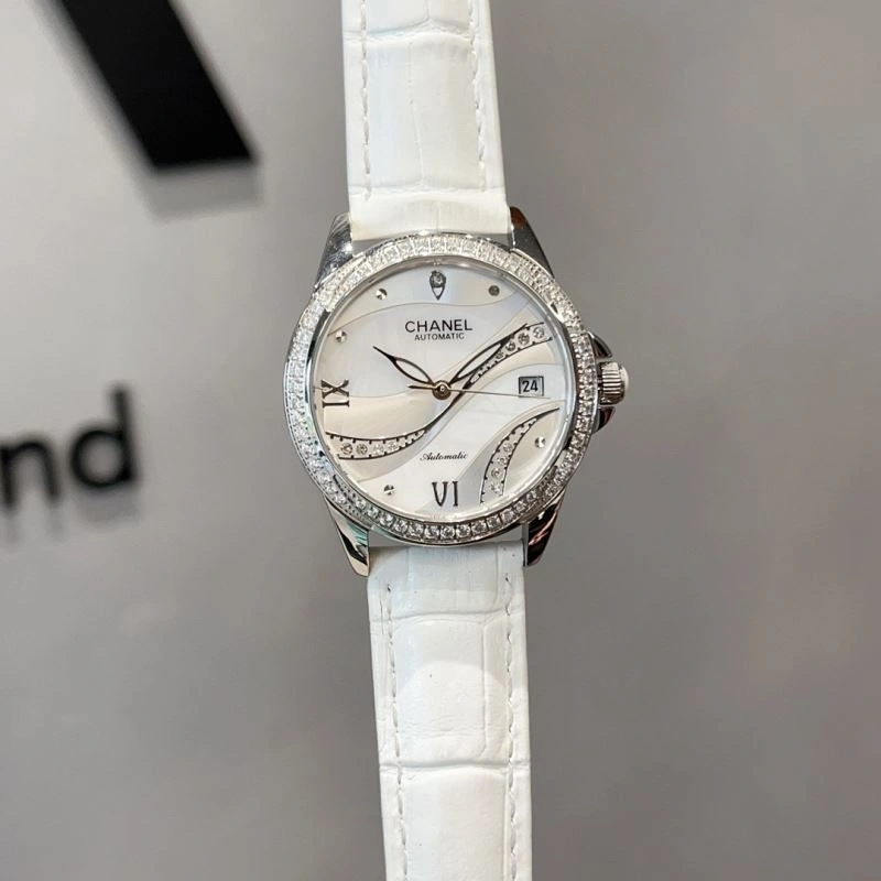 Top mirror CHANEL Watches