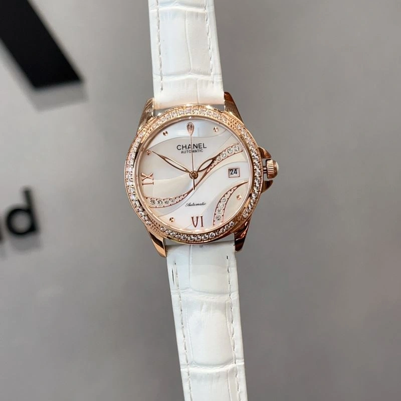 Top mirror CHANEL Watches