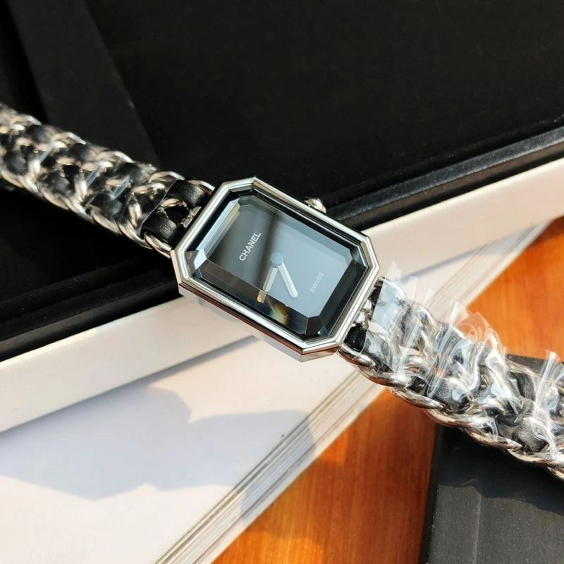 Top mirror CHANEL Watches