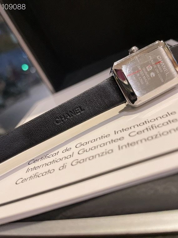 Cut-rate CHANEL Watches